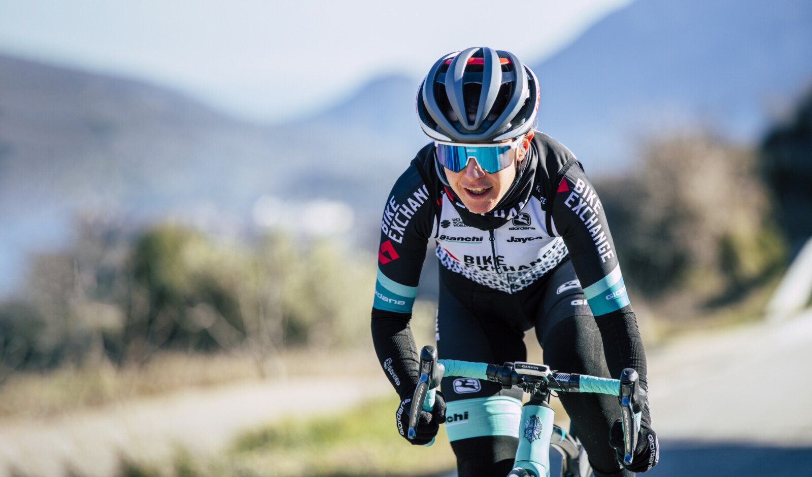 Amanda Spratt Facing Six Months Off After Endofibrosis Diagnosis ...